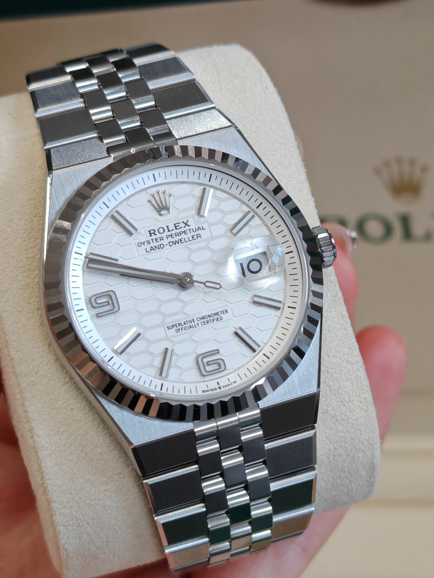 Rolex Land-Dweller 40 127334 White 2025 – EW Watches