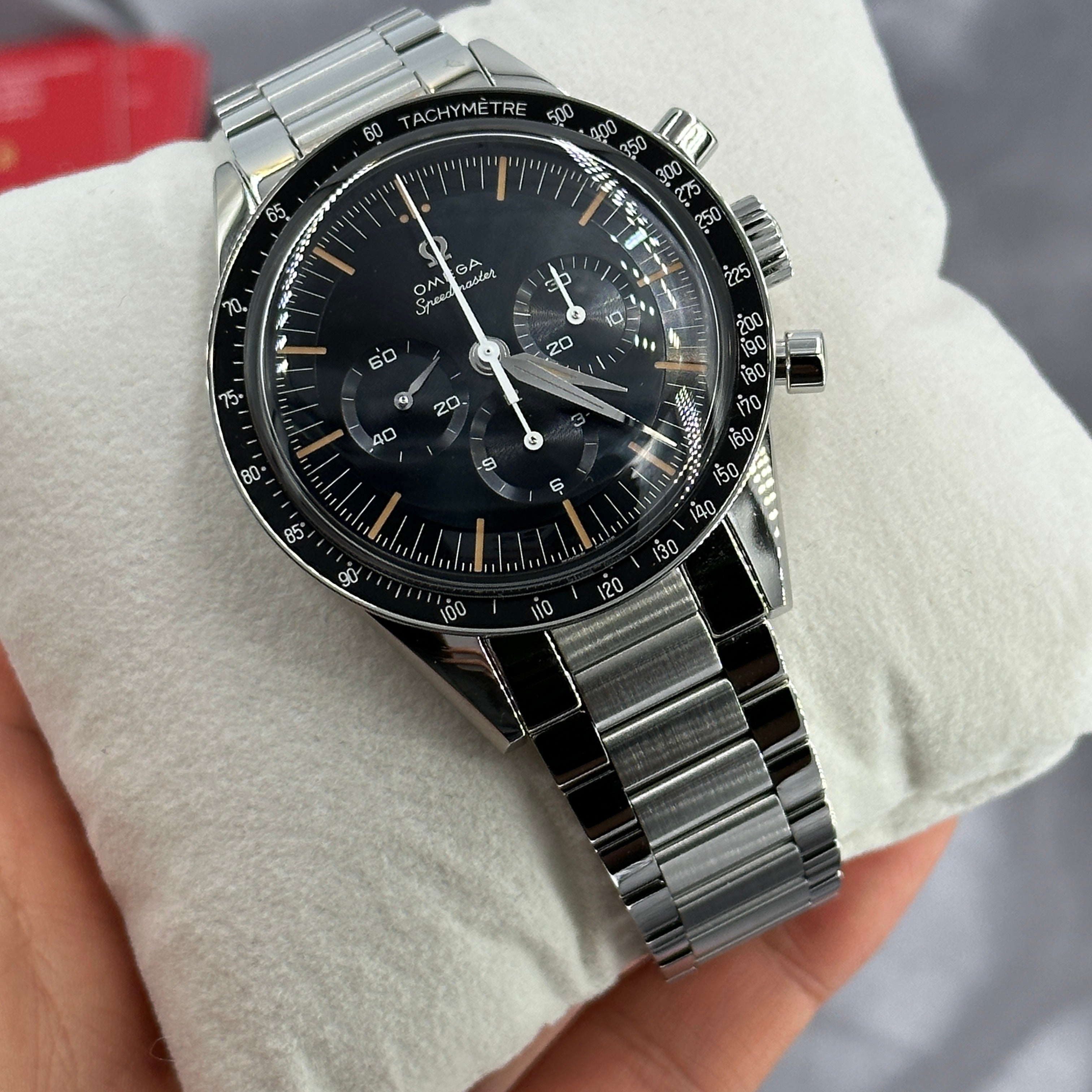 Omega Speedmaster First Omega In Space 310.30.40.50.06.001 2026 – EW ...